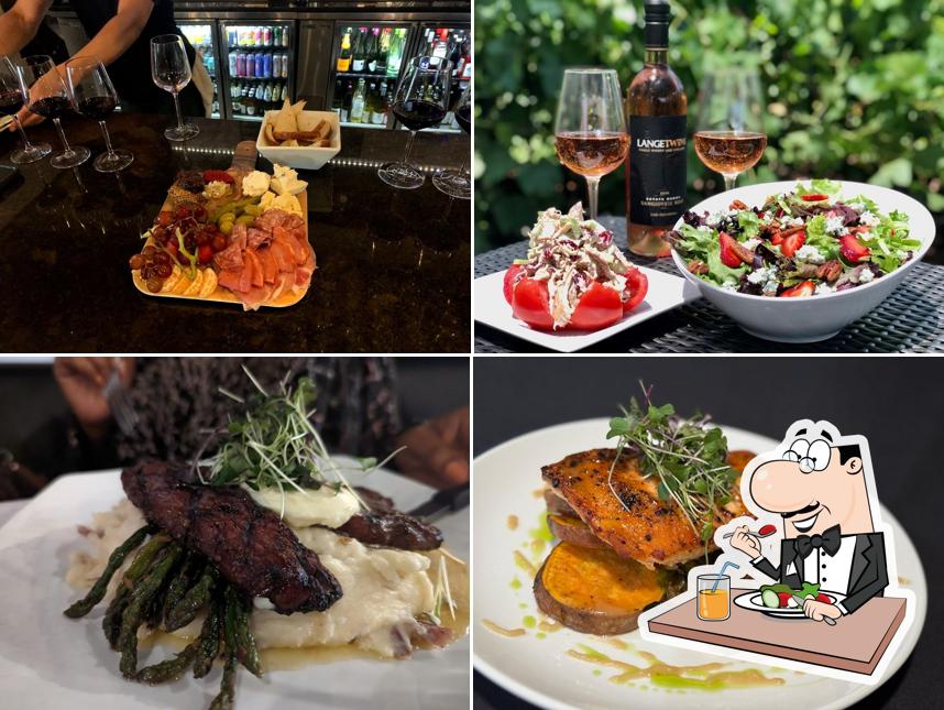 Labas Seafood Steak & Wine Bar in Monee - Restaurant menu and reviews