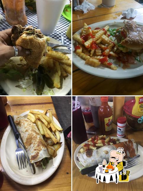 Restaurante Hamburguesas Robín, Mezcales - Opiniones del restaurante