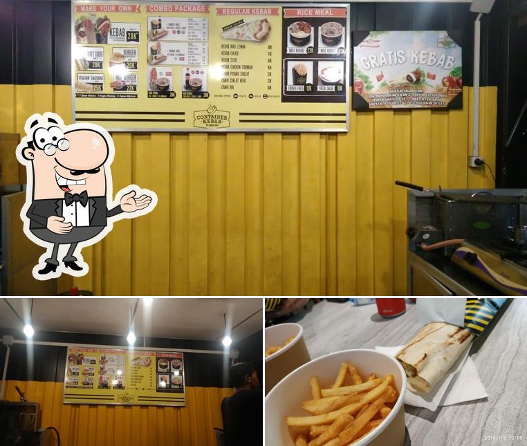 Container Keban Baba Rafi Ahmad Yani, Surabaya - Opiniones del restaurante