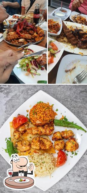 Ertugrul Mangal (HMC Halal Restaurant, Turkish Restaurant,Poplar ...