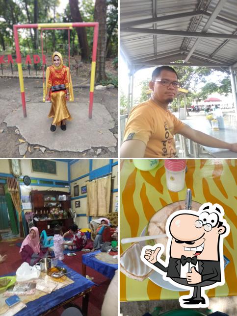 Lesehan Mie Ayam Damayan cafe, Prabumulih - Restaurant reviews