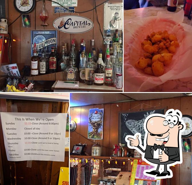 Order takeout in White Lake, Wisconsin
