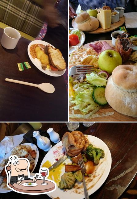 Berry Brook Farm - Dining & Carvery, Wolverhampton - Menú del ...