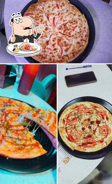 WOW Pizza Cafe Maharajganj - Restaurant menu, prices and reviews