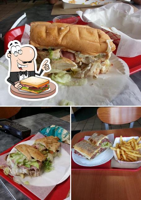Franks & Subs, 10451 Gibsonton Dr in Riverview - Restaurant menu and ...
