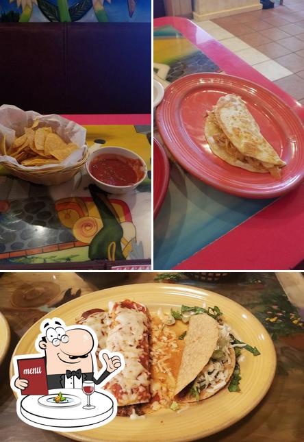 La Pinata Mexican Grill & Bar in Centerville - Restaurant menu and reviews
