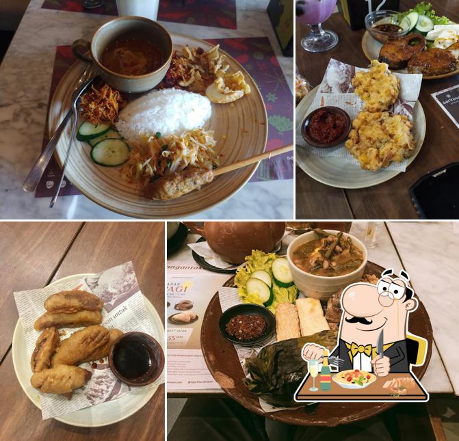 Sate Khas Senayan - TSM Cibubur. restaurant, Harjamukti, JWF2+CXC ...