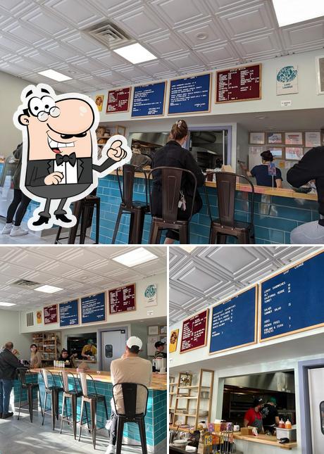 Loaf Lounge in Chicago - Restaurant menu and reviews
