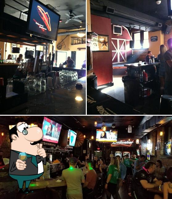 Pub y bar Stagger Inn, Orlando - Carta del restaurante y opiniones