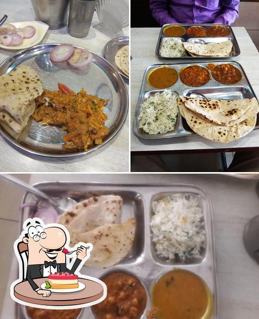 Top 5 restaurants with cheese in Kathlal, february 2025 - Restaurant Guru