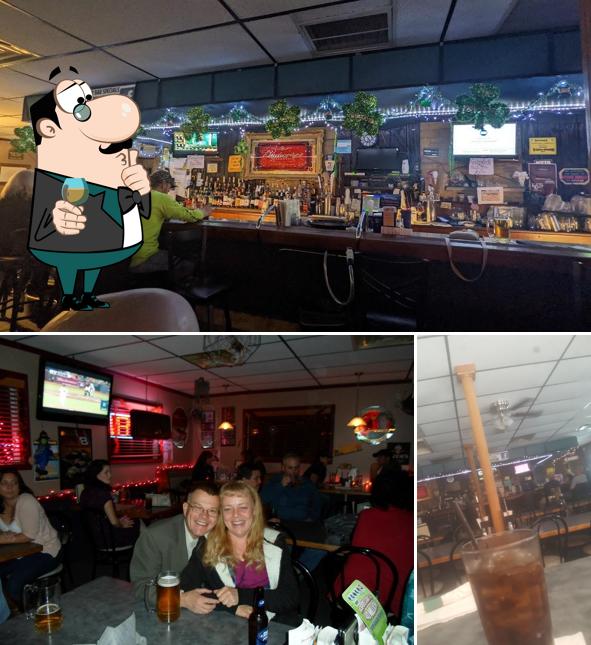 Horse Shoe Lounge, Fowlerville - Restaurant menu, prices and reviews