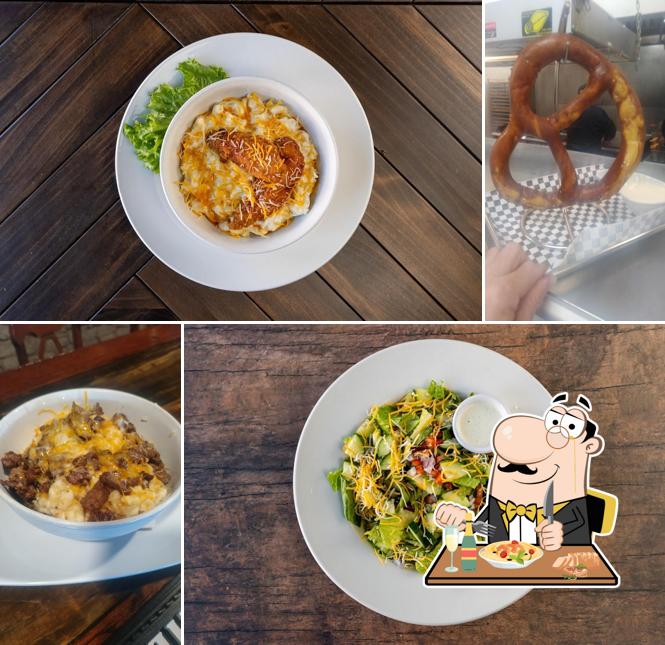 Ballers Bar and Grill, Oklahoma City - Restaurant menu, prices and reviews