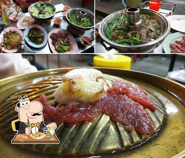 Iam Pochana, Bangkok - Restaurant menu, prices and reviews