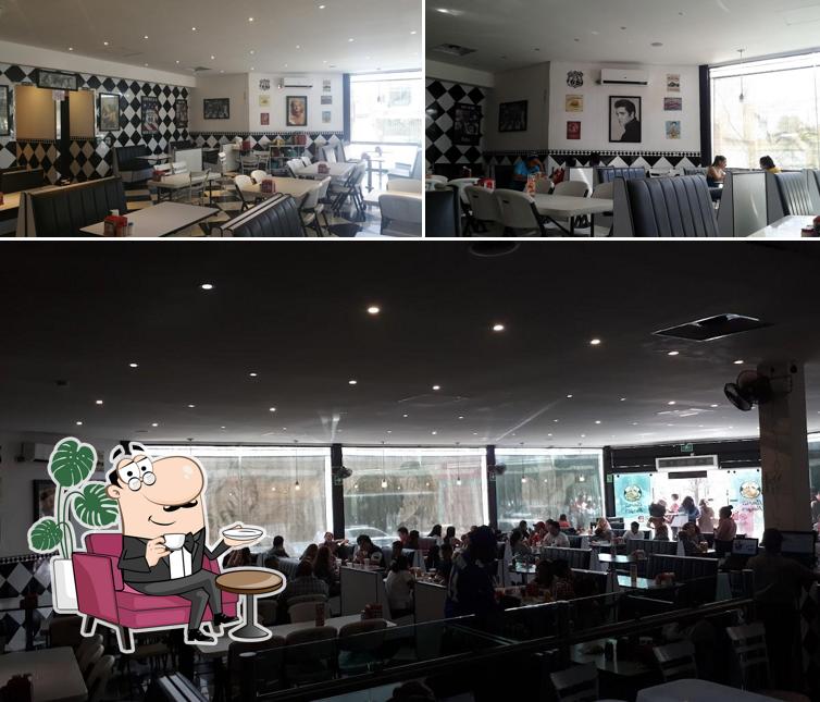 Amerix Burger Suc. El Dorado restaurant, Aguascalientes - Restaurant ...