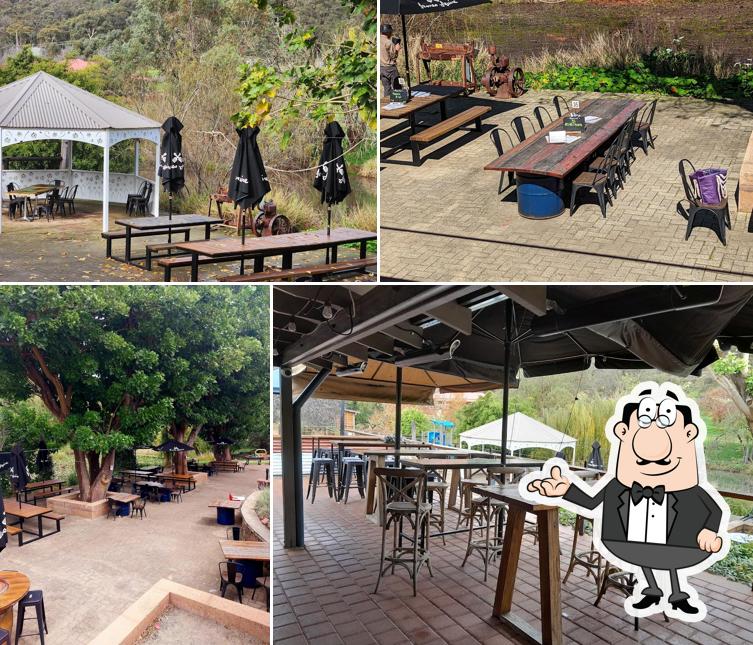 Avocados Bar & Café, Kelmscott - Restaurant menu, prices and reviews