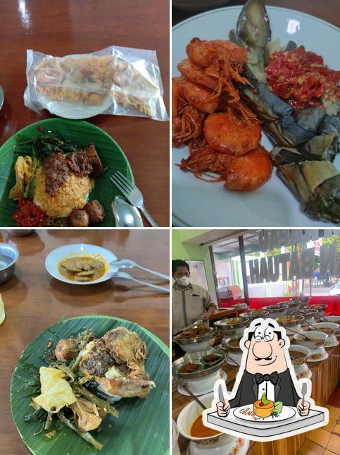 Nasi Kapau SUTAN BATUAH, Madiun - Restaurant reviews