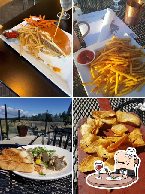 Chambers Bay Grill, University Place - Restaurant menu, prices and reviews