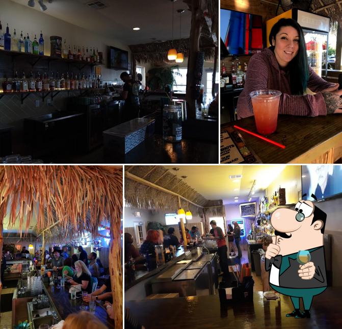 The Great Kanakas Atomic Tiki Bar, 1010 B, E NASA Pkwy in Webster - Restaurant reviews