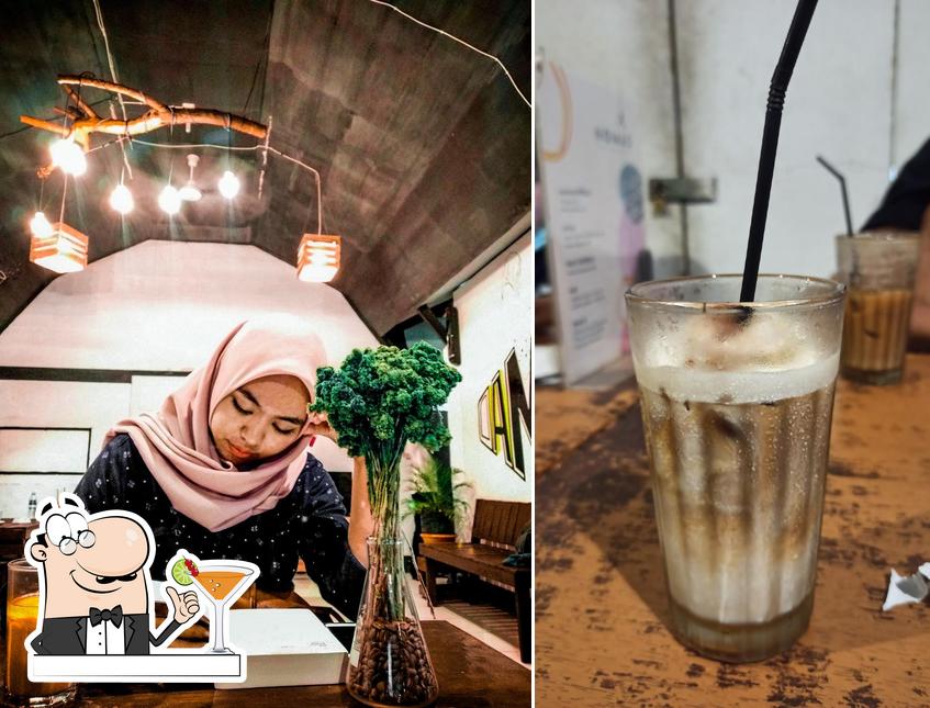 Nomad Coffee Shop, Manado, Jl. Balaikota No.17 - Restaurant reviews