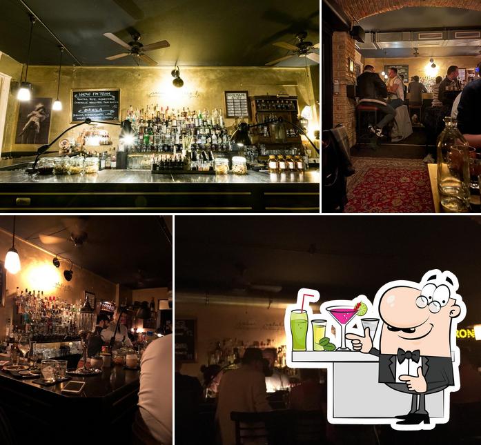 Salut! Classic bar, Berlin - Restaurant menu and reviews