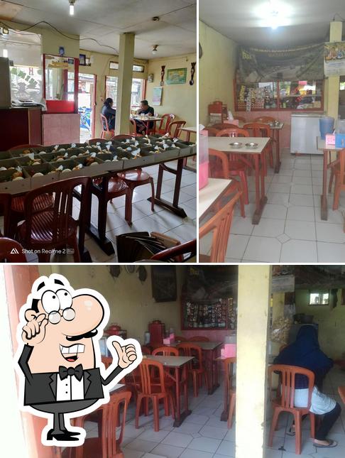 RM.Padang Minangkabau restaurant, West Semplak - Restaurant reviews