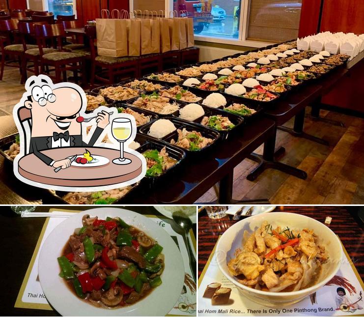 Siam Rice, 117 N Wells St in Chicago - Restaurant menu and reviews