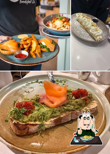 OEB Breakfast Co., 20 Toronto St in Toronto - Restaurant menu and reviews