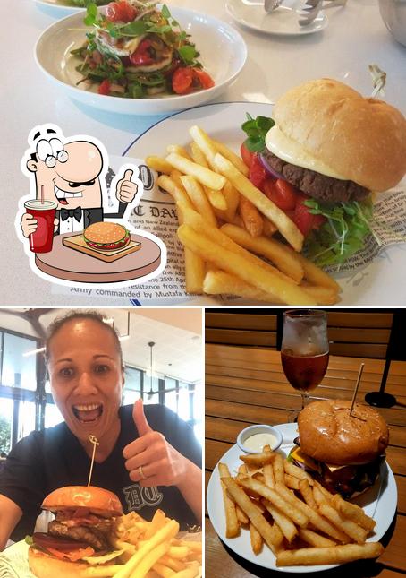 Cribb Island Beach Club in Brisbane Airport - Restaurant reviews