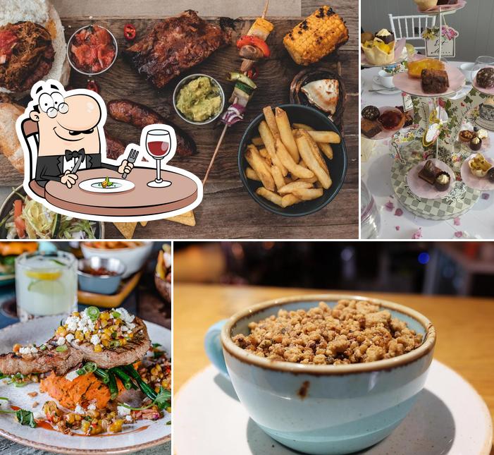 Ffolkes in Hillington - Restaurant reviews