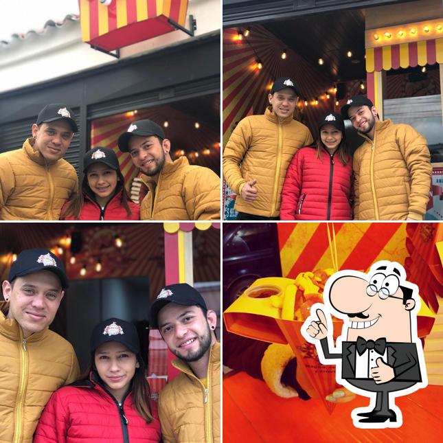Circus Fries Mosquera restaurant, Mosquera - Restaurant menu and reviews
