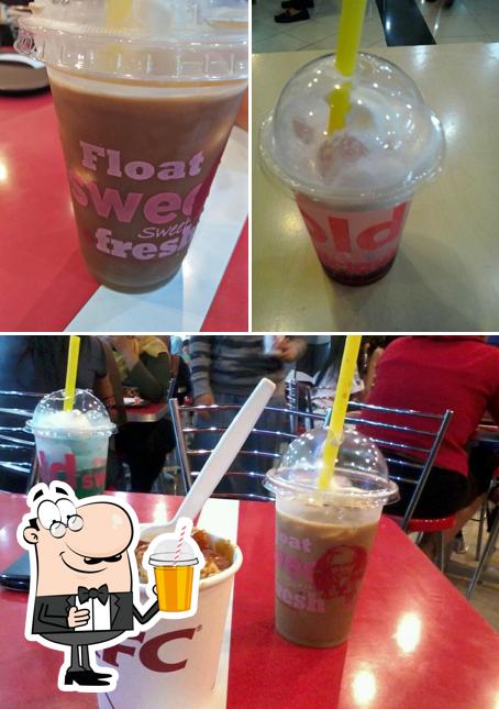 KFC cafe, Semarang, Jl. MT. Haryono No.992 - 994 - Restaurant reviews