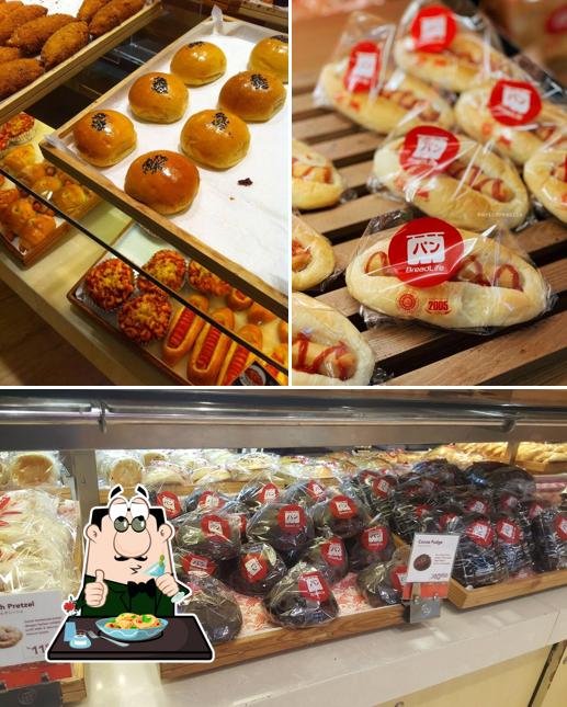 Breadlife, Jakarta, Pejaten Village Mall Lt. LG No. 02 - Restaurant ...