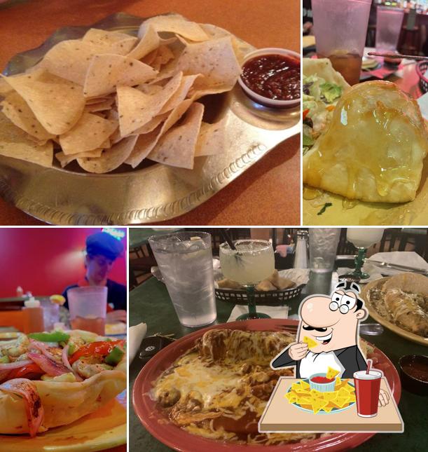 Los Cuates, Albuquerque - Restaurant menu, prices and reviews