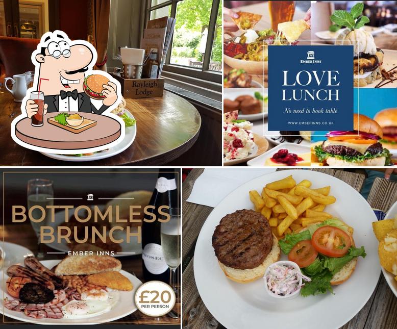 The Rayleigh Lodge, Rayleigh - Restaurant menu, prices and reviews