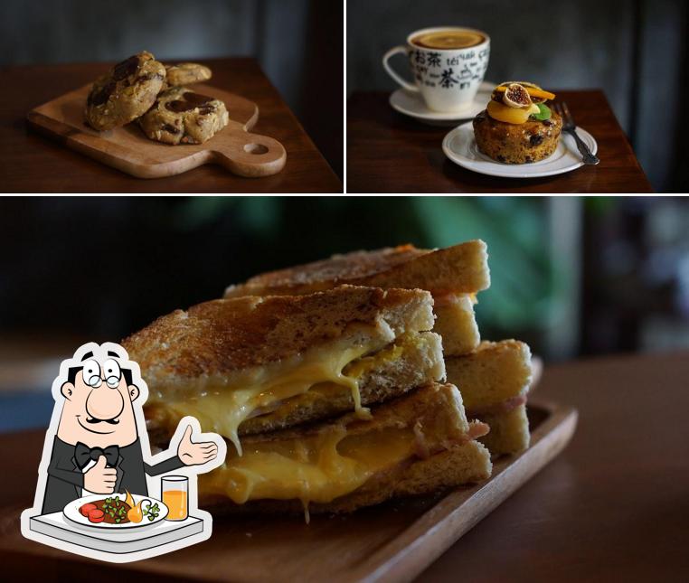 Embassy Coffee, Bangkok, Sam Yot - Restaurant menu, prices and reviews