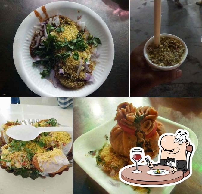 Mahalaxmi Fast Food and Juice Corner, Surat, 5RV2+WM8 - Restaurant reviews