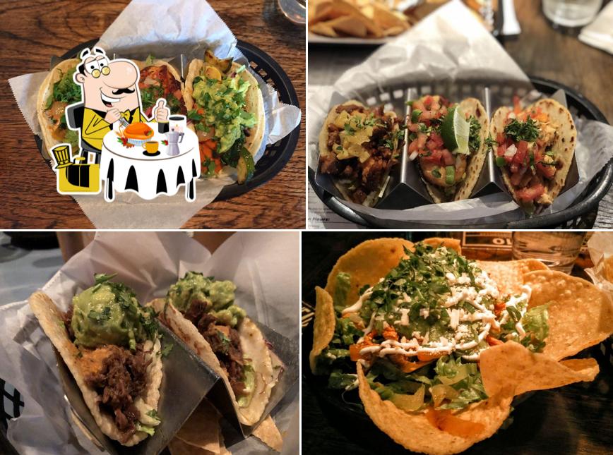 Crescent Ballroom, Phoenix - Restaurant menu, prices and reviews