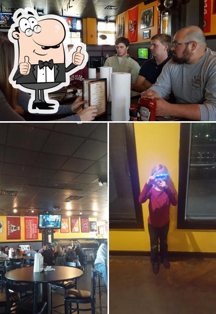The Carolina Tavern in Port Royal - Restaurant menu and reviews