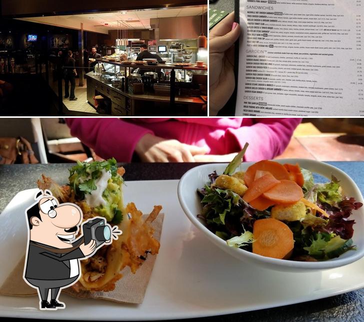 Yard House, 21001 N Tatum Blvd in Phoenix - Restaurant menu and reviews
