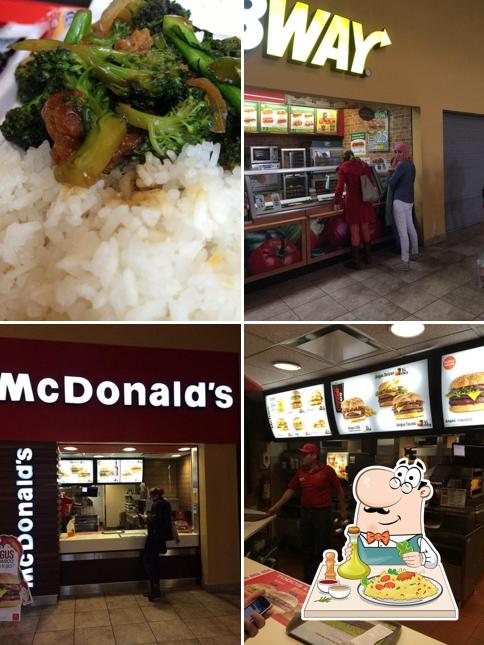 Food Court, Tijuana, Galerias Hipodromo - Restaurant reviews