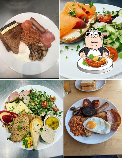 Café Octagon, Dorchester - Restaurant menu, prices and reviews