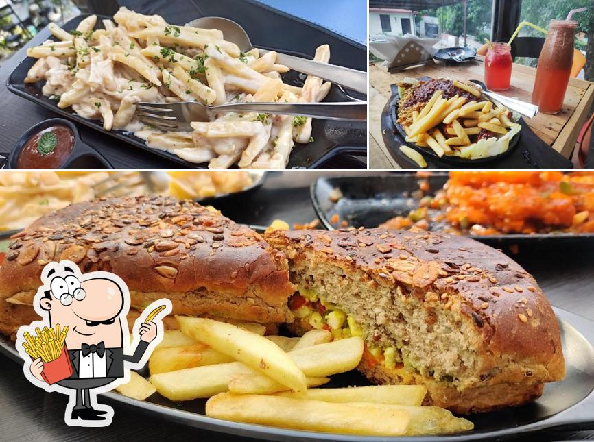 Throttle Shrottle Dehradun, Dehradun - Restaurant menu, prices and reviews
