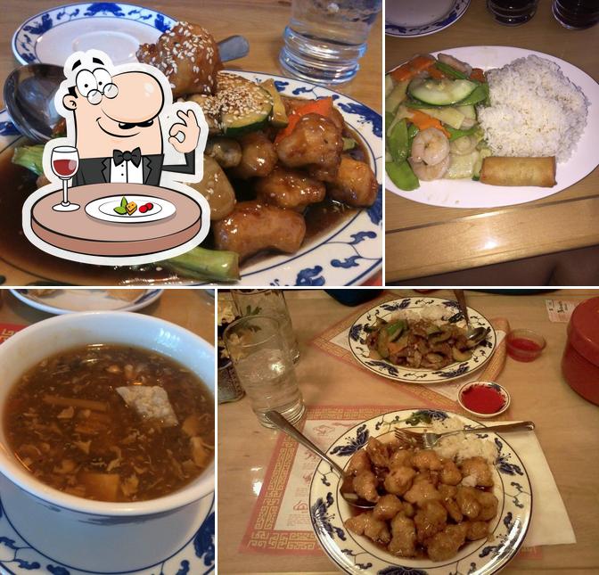 Naturally Chinese in Roy - Restaurant menu and reviews
