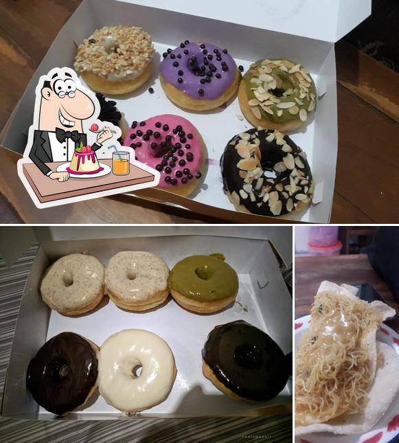 Donat Kentang Kookiesaya Kitchen, West Jakarta - Restaurant reviews