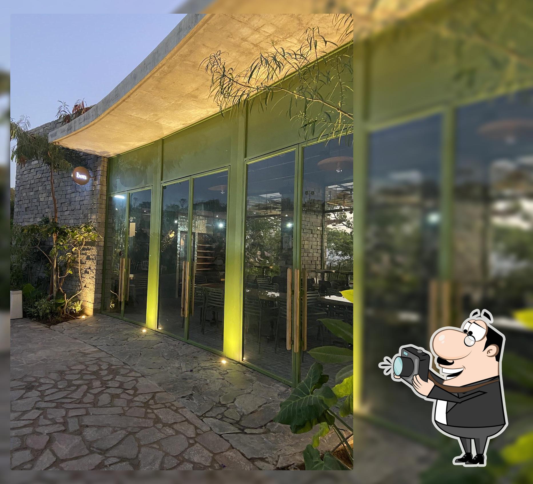 BON Bakery Garden, Mazatlán - Restaurant menu, prices and reviews