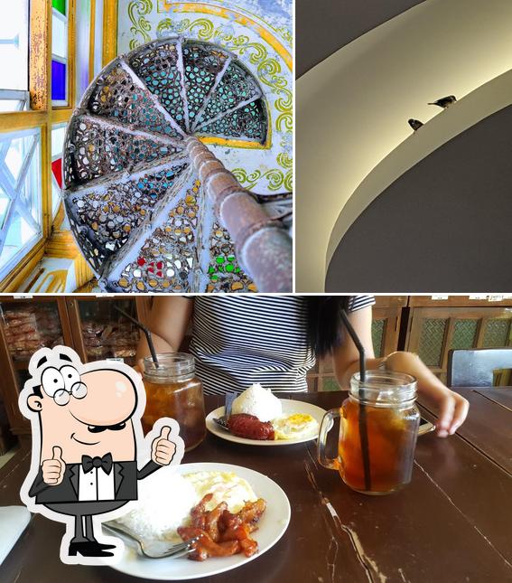 Original Biscocho Haus, Iloilo City, Kiosk 109 - Restaurant reviews
