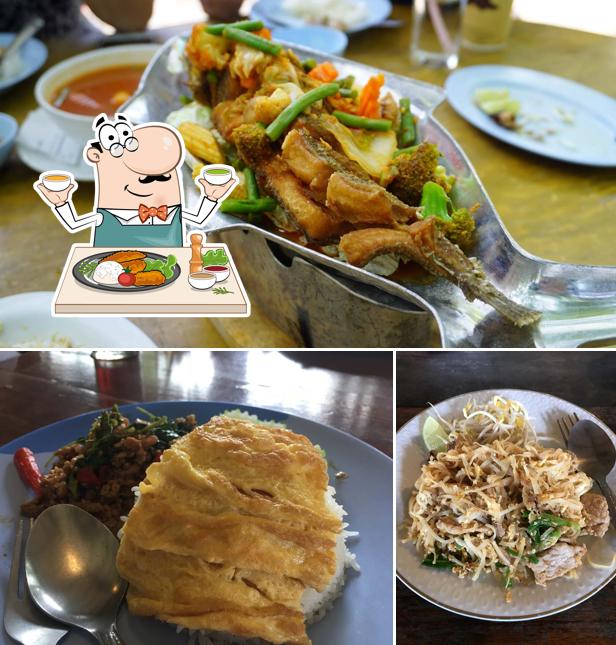 Restaurante ตอไม้ สเต็ก กาแฟสด, Maklua Kao - Opiniones del restaurante