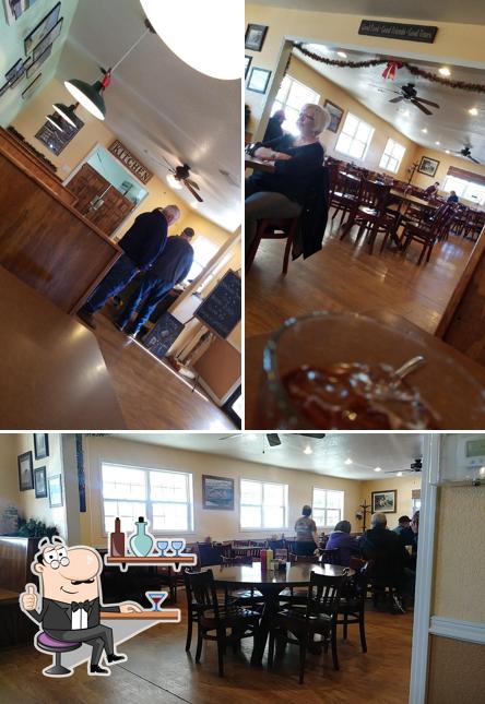 Tamarack Grill in Fowler - Restaurant reviews