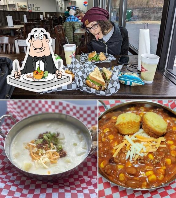 Red Bird's Deli, Birmingham - Restaurant menu, prices and reviews
