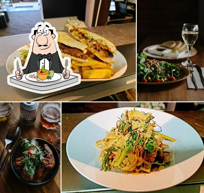 Qure Bar & Grill, Bruce - Restaurant menu, prices and reviews